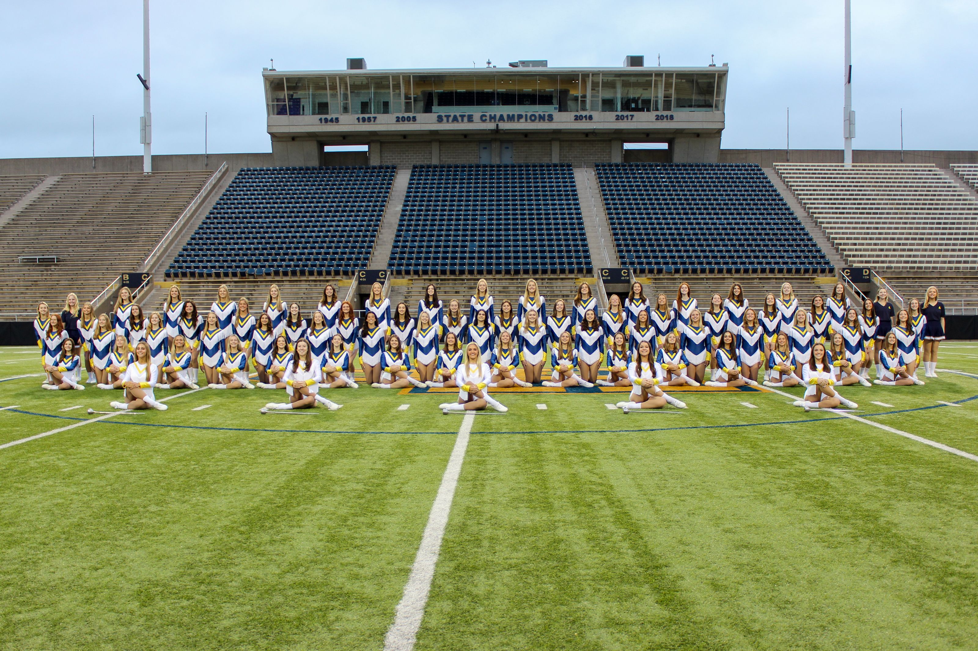 Highland Belles - Waldo Photos